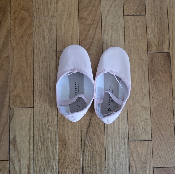 Danskin | Shoes | Danskin Light Pink Kids Slippers | Poshmark
